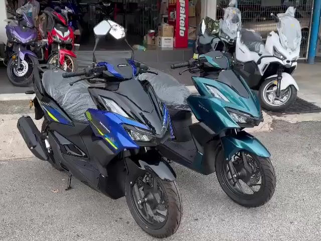 Honda Vario 160 STD Ready Stock - JiwonMotor - Motorcycles for sale in ...